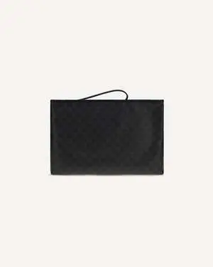 Gucci Medium Essence Classic Pouch