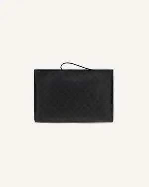 Gucci Medium Essence Classic Pouch