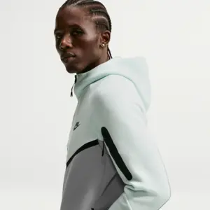 Nike Tech Fleece Windrunner Full-zip Jacket