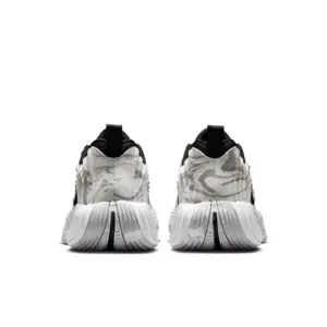 Nike Giannis Immortality Basketball Shoes - White