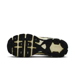 Nike Max Moto Sneakers - Yellow