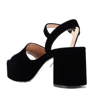 GIANVITO ROSSI Velvet Sandals