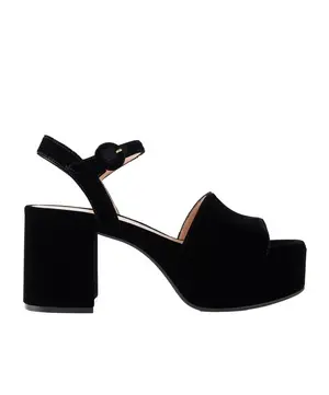 GIANVITO ROSSI Velvet Sandals