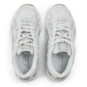 NEW BALANCE Vintage Sneakers