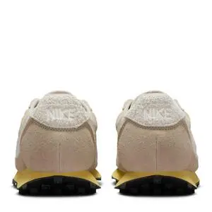 Nike Lowtop Laceup Trainer