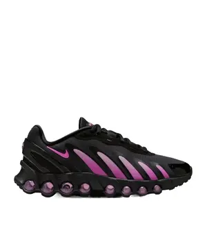 Nike Lowtop Laceup Running Sneaker - Black
