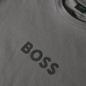 Hugo Boss Solid Color T-shirt