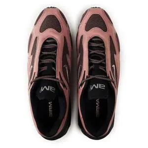 Nike Lowtop Laceup Sneaker