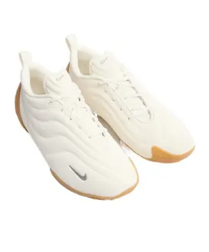 Nike Front Lace Up Sneakers