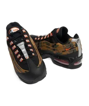 Nike Lace Up Sneakers With Visible Air Chamber