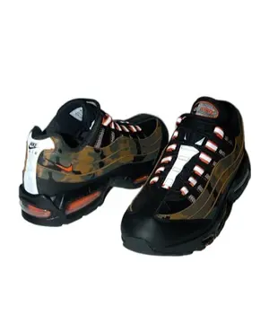 Nike Lace Up Sneakers With Visible Air Chamber