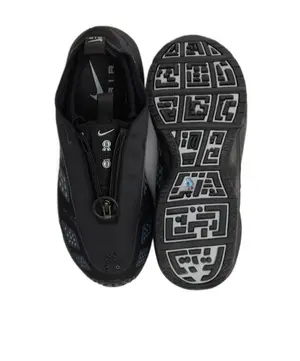 Nike Zip-up Sneakers - Black
