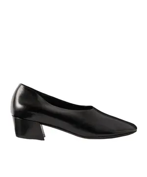 Khaite Glazed Calf Leather Pumps - Black