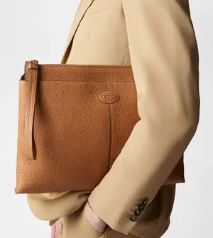 TOD'S Di Leather Clutch Bag