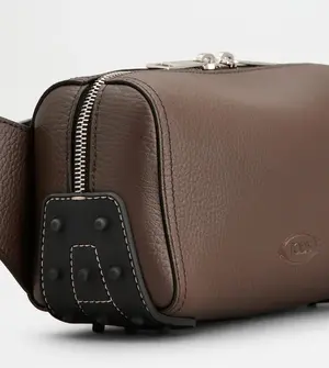 TOD'S Zippered Crossbody Bag