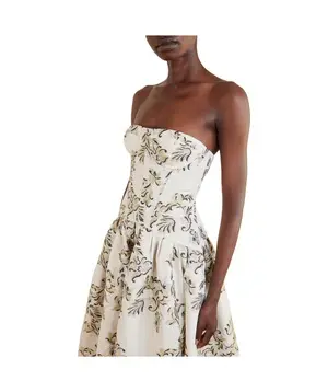 Carolina Herrera Strapless Metallic Floral-jacquard Gown