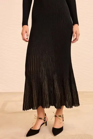 Ulla Johnson Zeda V Neck Midi Dress