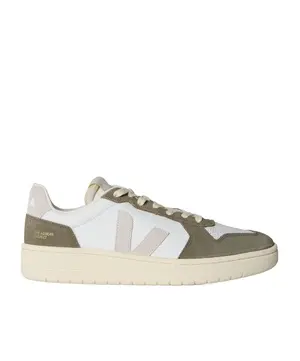 VEJA Veja Leather Low-Top Trainers Nude