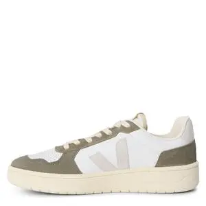 VEJA Leather Low-top Trainers - Nude