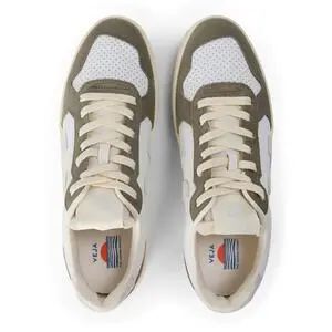 VEJA Leather Low-top Trainers - Nude