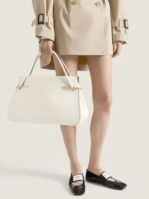 Givenchy Large Pinch Bag In Leather