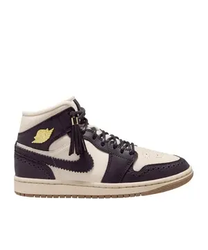 Nike Hightop Laceup Sneaker