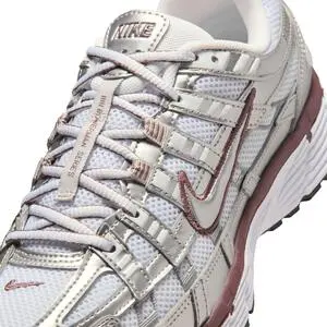 Nike Retro Chunky Running Sneakers