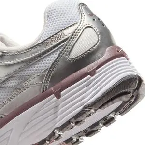 Nike Retro Chunky Running Sneakers
