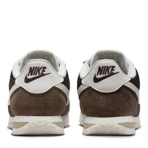 Nike Retro Low Top Casual Sneakers