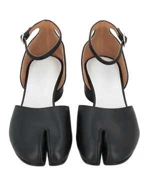 MAISON MARGIELA Solid Color Courts