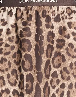 Dolce & Gabbana Casual Leopard Print Skirt
