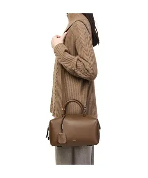Max Mara Logo Shoulder Bag