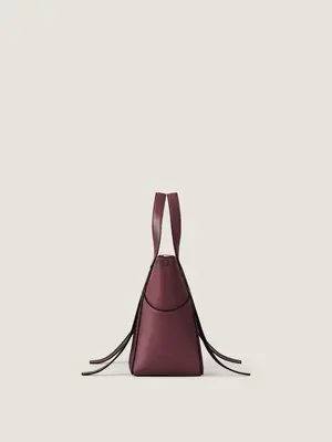 Givenchy Medium The Snatch Bag In Grained Leather