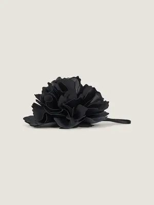 Givenchy Rose Petals Charm In Nappa Leather