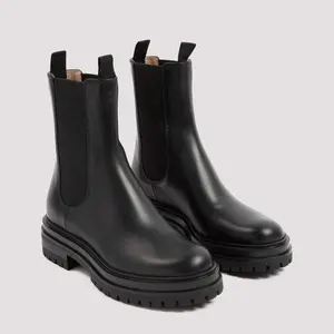 GIANVITO ROSSI Chester Round Toe Ankle Boots
