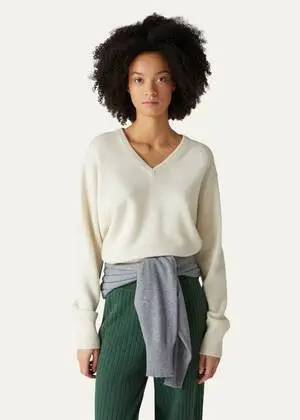 Loro Piana V-neck Cashmere Long-sleeved Sweater