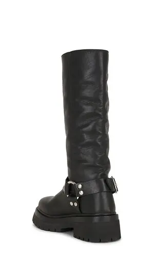 Steve Madden Everest Boot