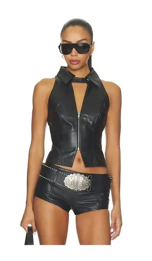 UNDERSTATED LEATHER Rocker Top - Black