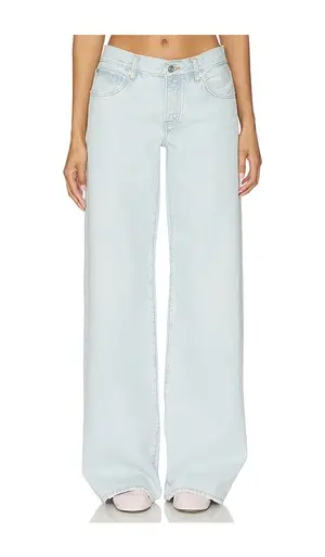 FRAME The Pixie Petite Leo Jeans In Denim-light