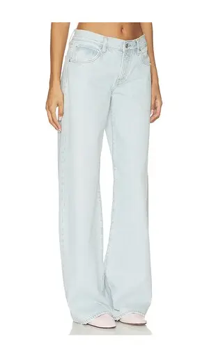 FRAME The Pixie Petite Leo Jeans In Denim-light