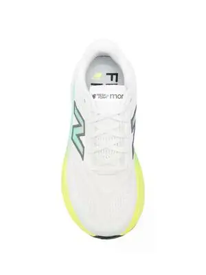 NEW BALANCE Fresh Foam More Sneakers