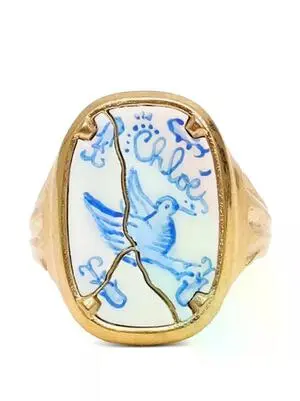 Chloé Hummingbird Ceramic Inlay Signet Ring - Gold