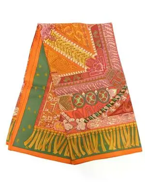 Hermès 2000-2026 Sur Un Tapis Volant Silk Scarf 90 Scarves - Orange
