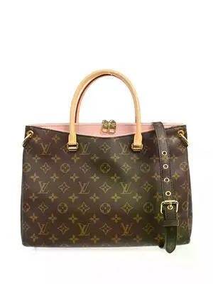 LOUIS VUITTON 2017 Pallas Monogram Tote Bag - Brown