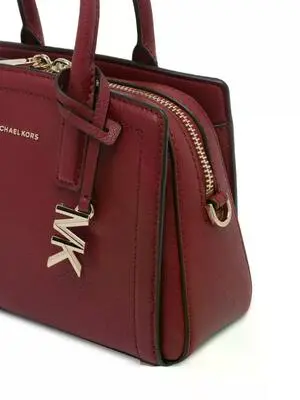 Michael Kors Grained Leather Shoulder Bag With Logo Plaque