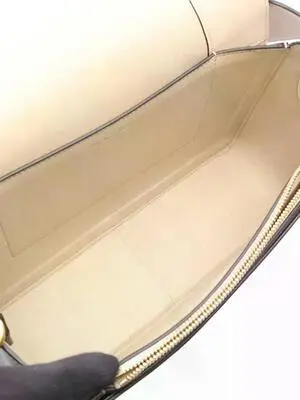Celine 2000-2026 Frame Shoulder Bag