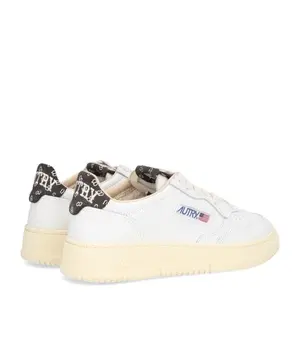 AUTRY Medalist Panelled Lace-up Sneakers - White