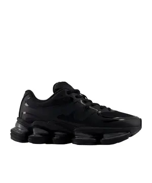 NEW BALANCE Chunky Dad Sneakers - Black