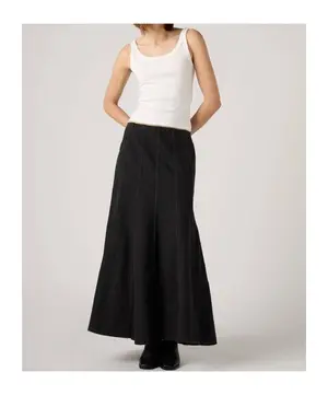 LEVI'S Seamed Flare Denim Skirt