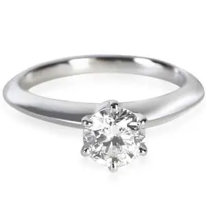 Tiffany & Co. 0.67 Ct Round Brilliant Diamond Solitaire Engagement Ring - Platinum